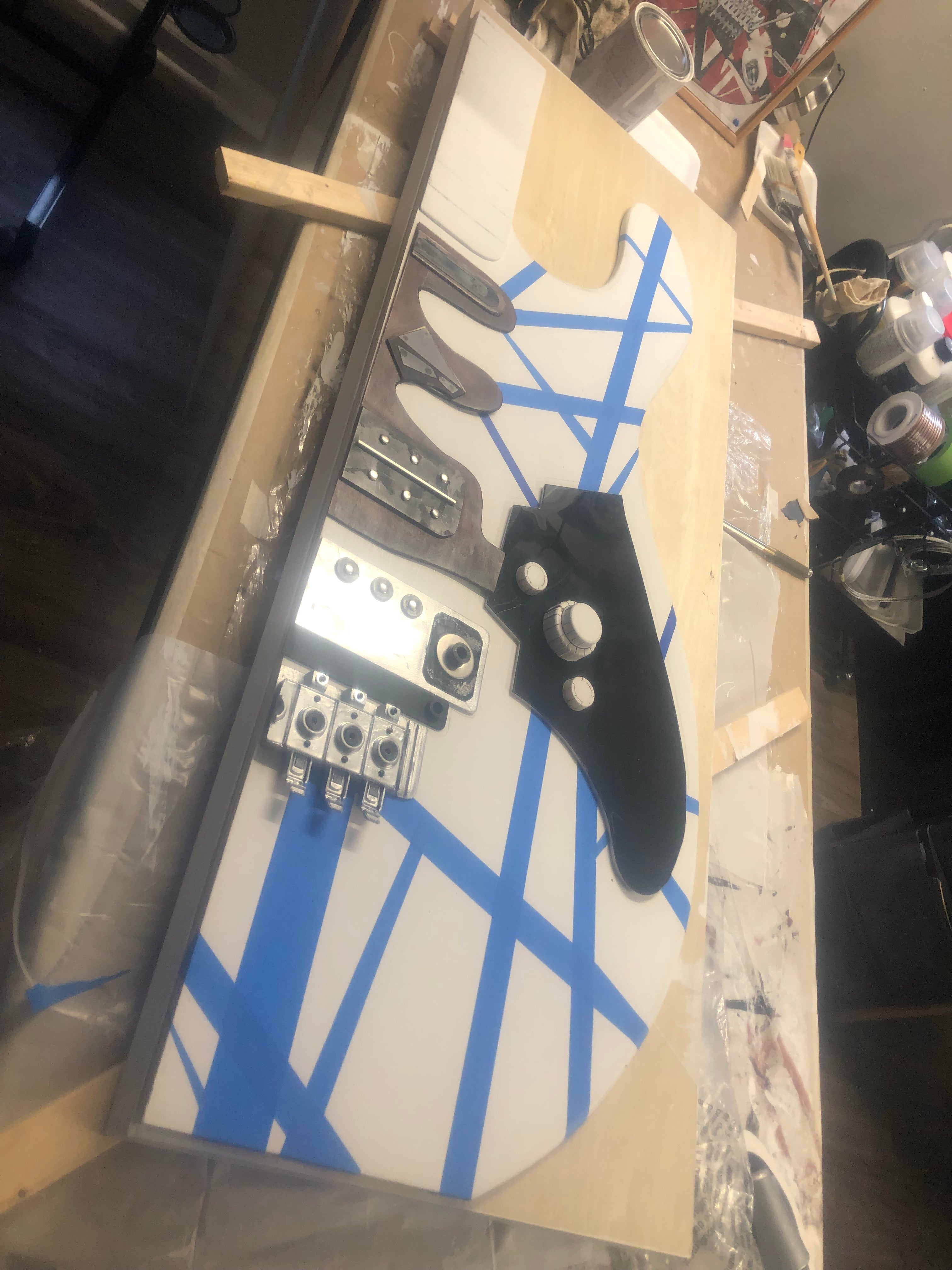 Eddie Van Halen Frankenstrat Replica | ARTSONGS – ARTSONGS
